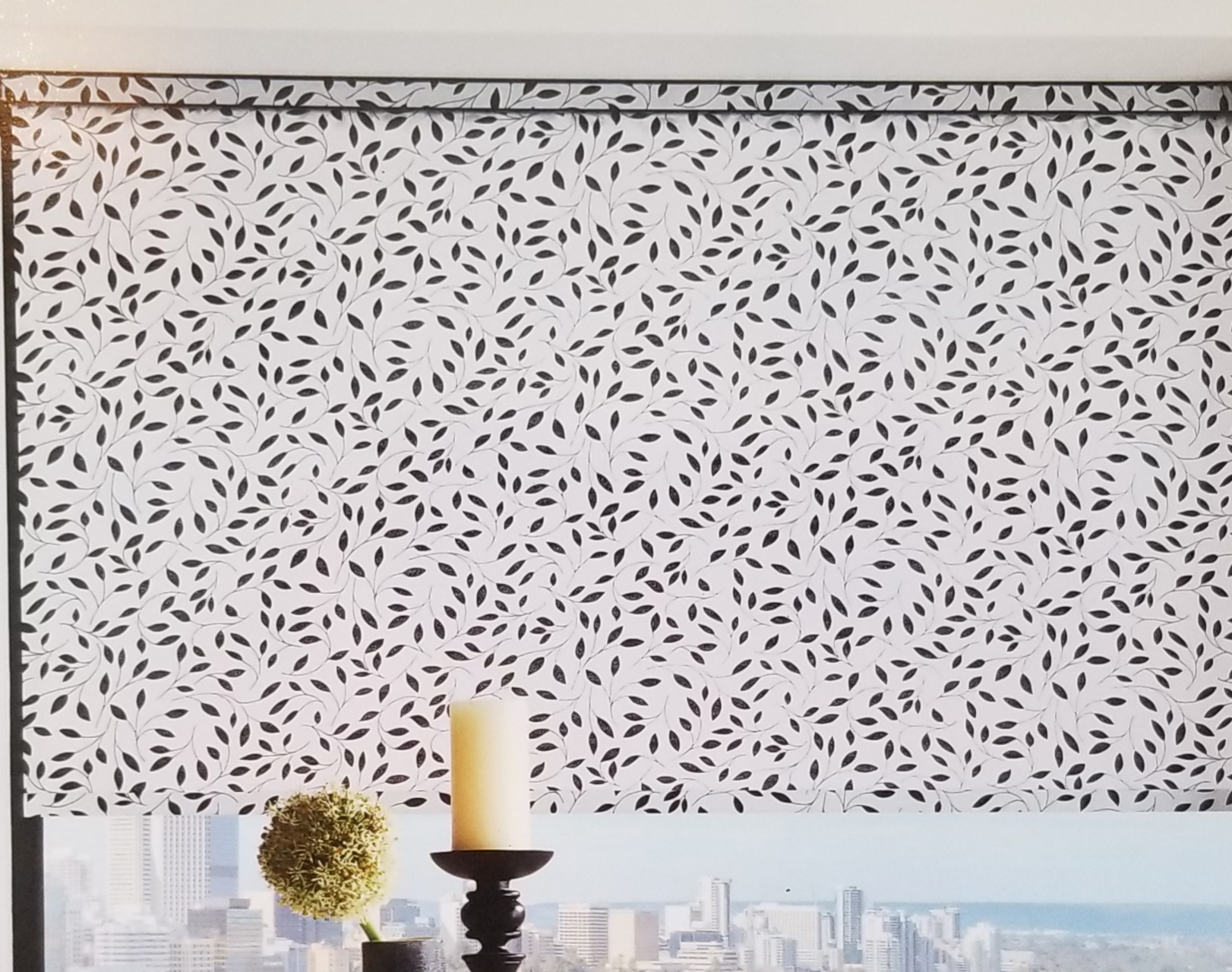 Roller Blinds Oshawa Ontario: Style and Functionality