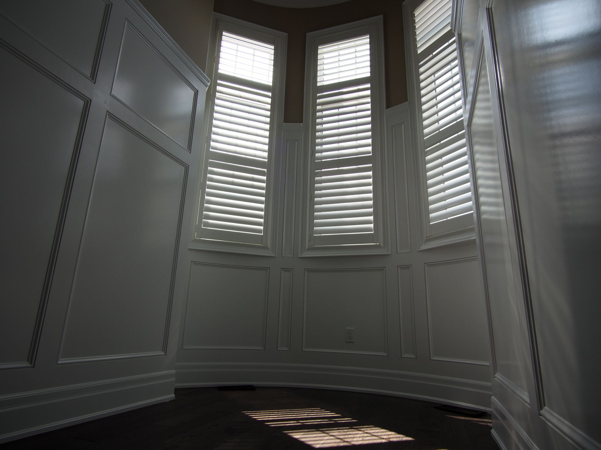 Shutter Outlet in Blue Mountain Ontario for Elegance